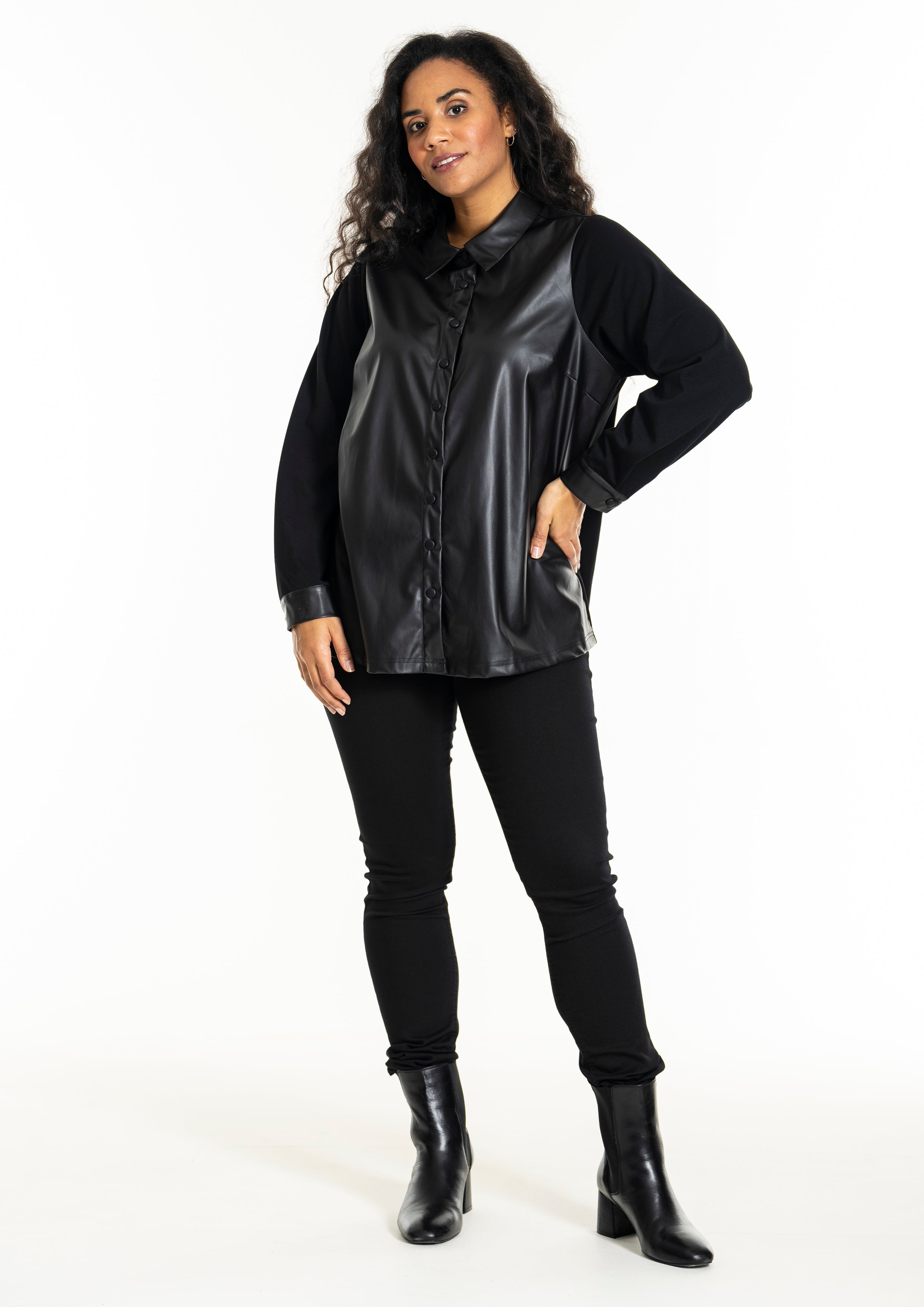 Studio - Gilda skyrta – Belladonna.is