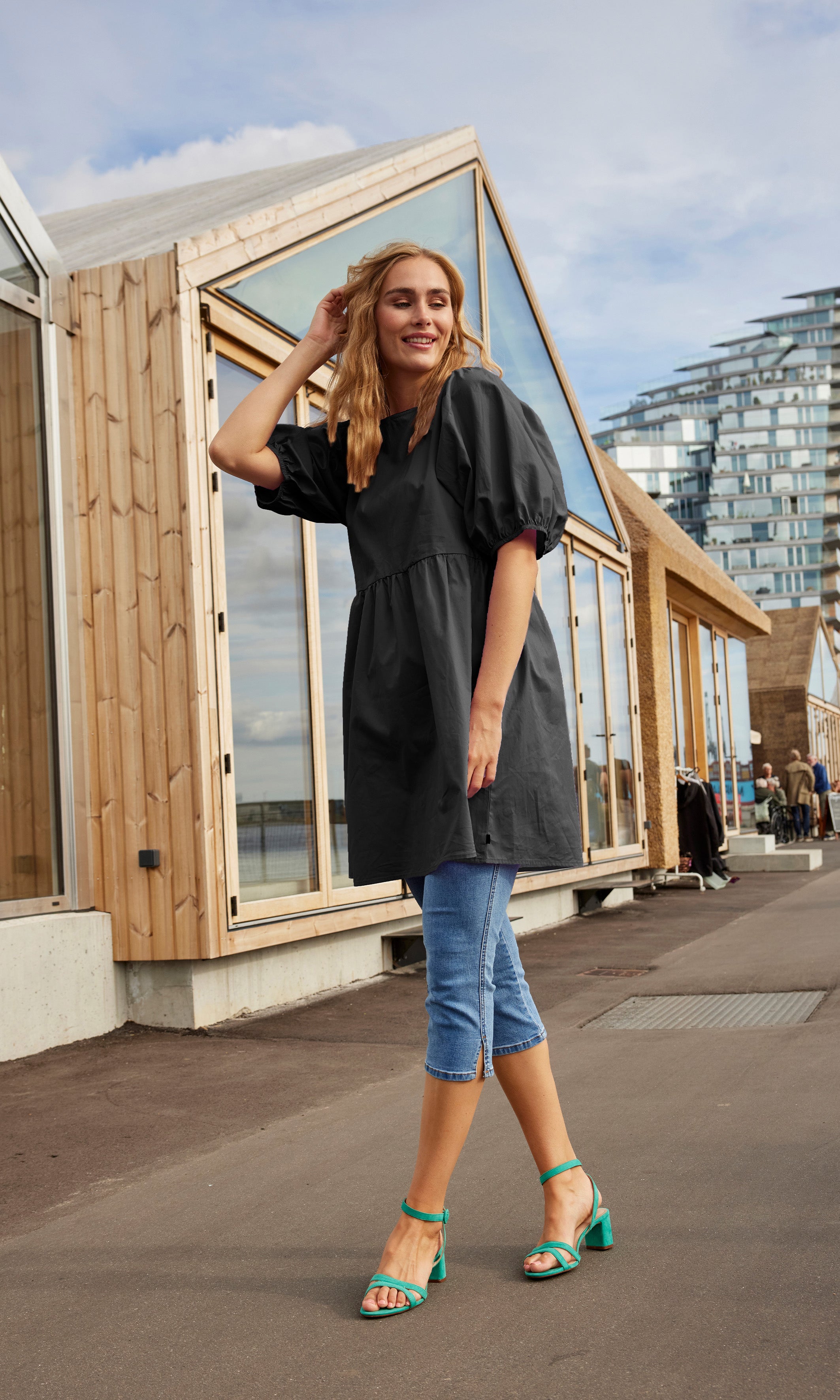 Ze-Ze - Shape 2 galla kvartbuxur beint snið – Belladonna.is
