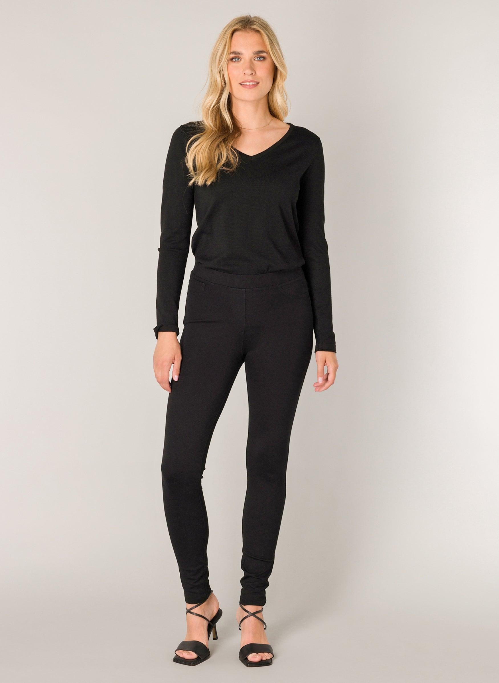 Yest - Base Level - Ornika Treggings – Belladonna.is