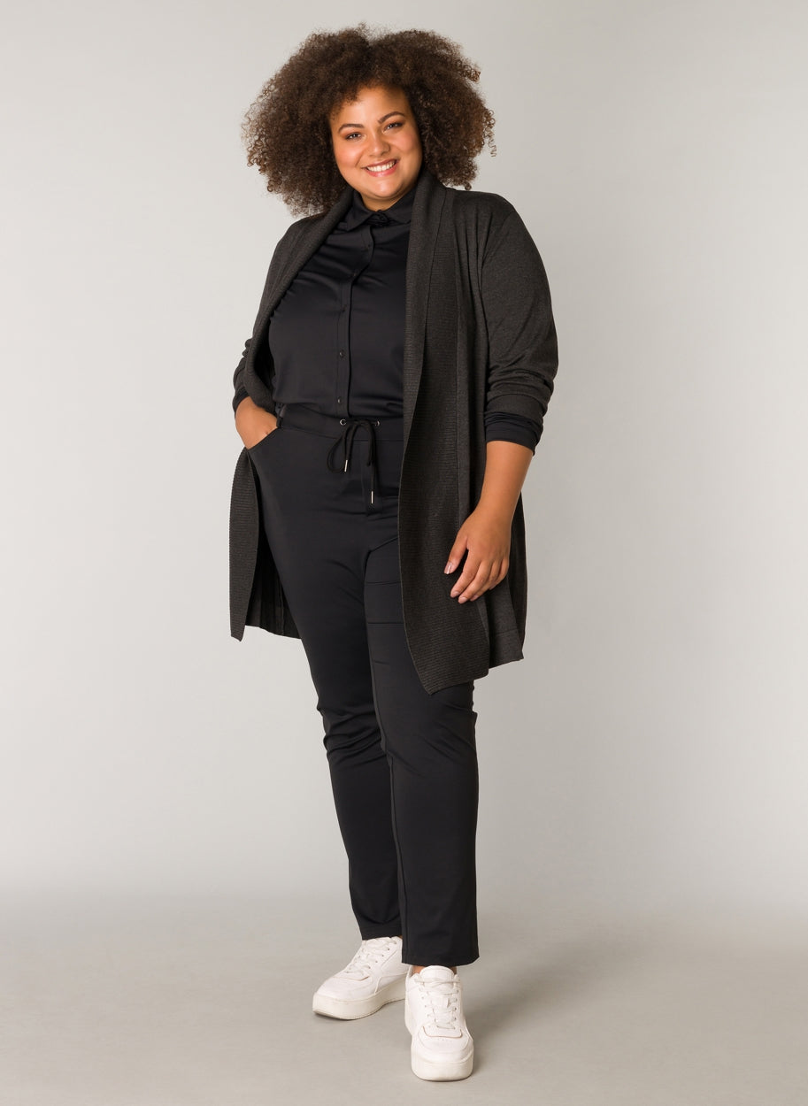 Yest - Olivianne opin peysa – Belladonna.is